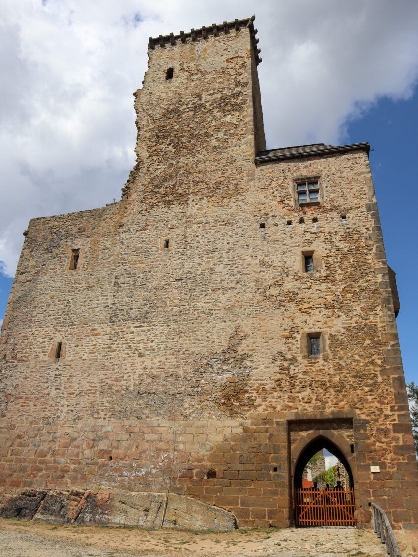 Hrad Lipnice nad Sázavou – středověká perla malebného Posázaví ...