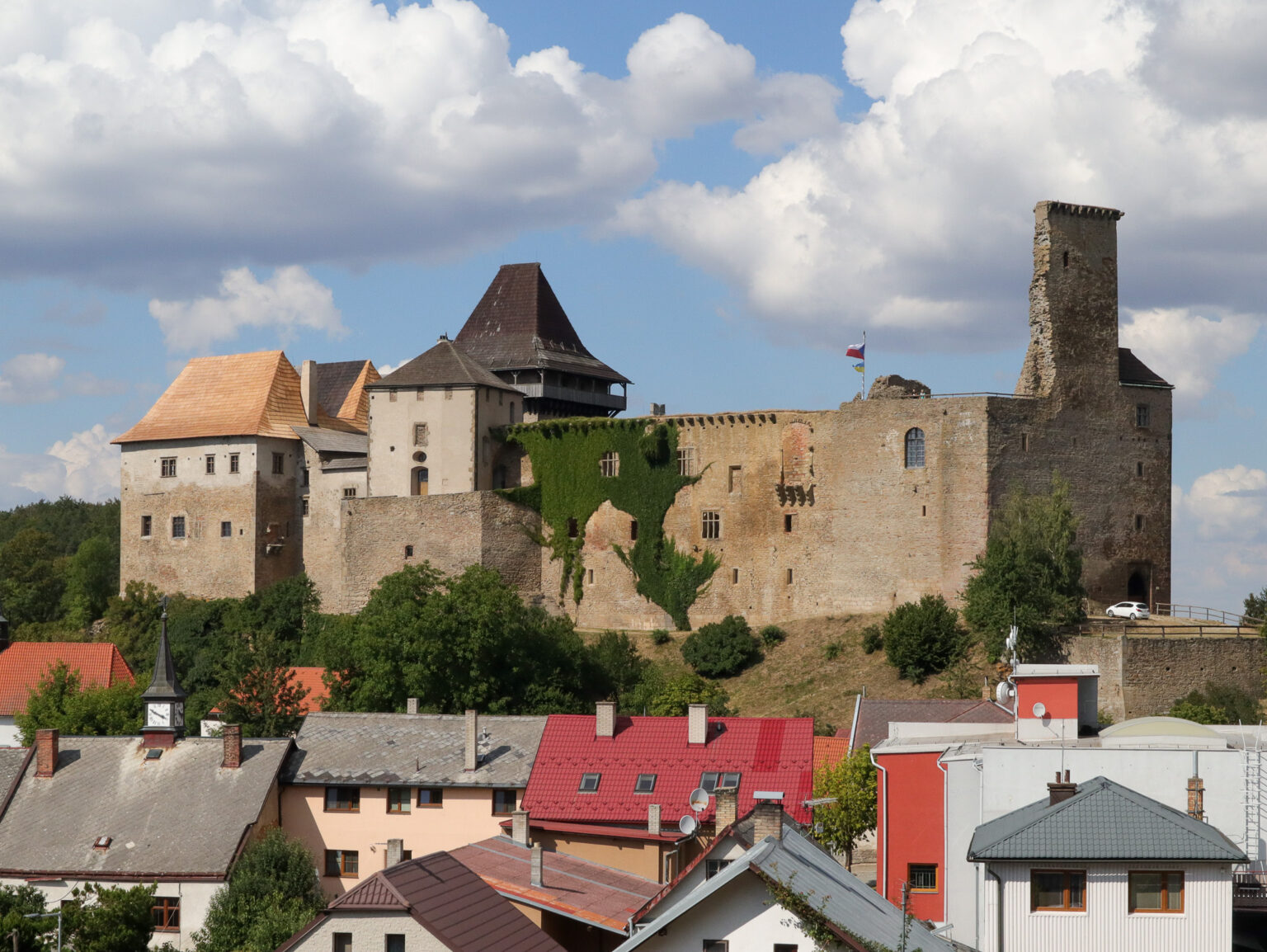 Hrad Lipnice nad Sázavou – středověká perla malebného Posázaví ...